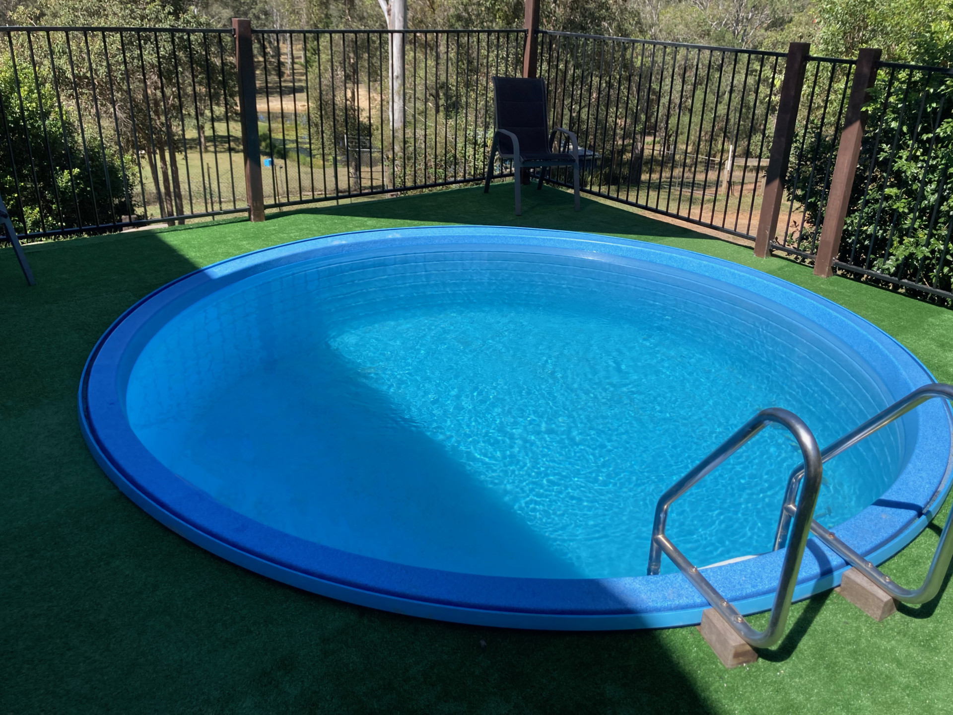 Pool Gallery - Polyworld