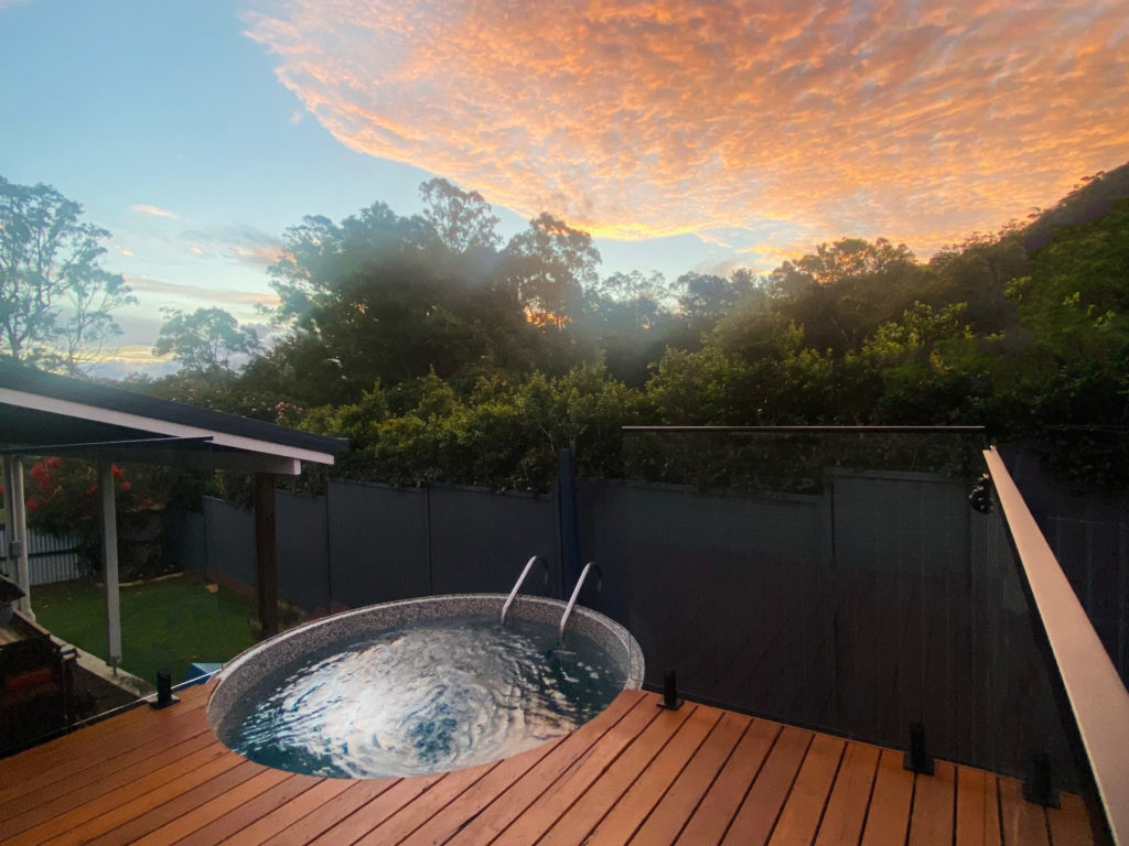 'Tug' Plunge Pool - Polyworld Water Tanks