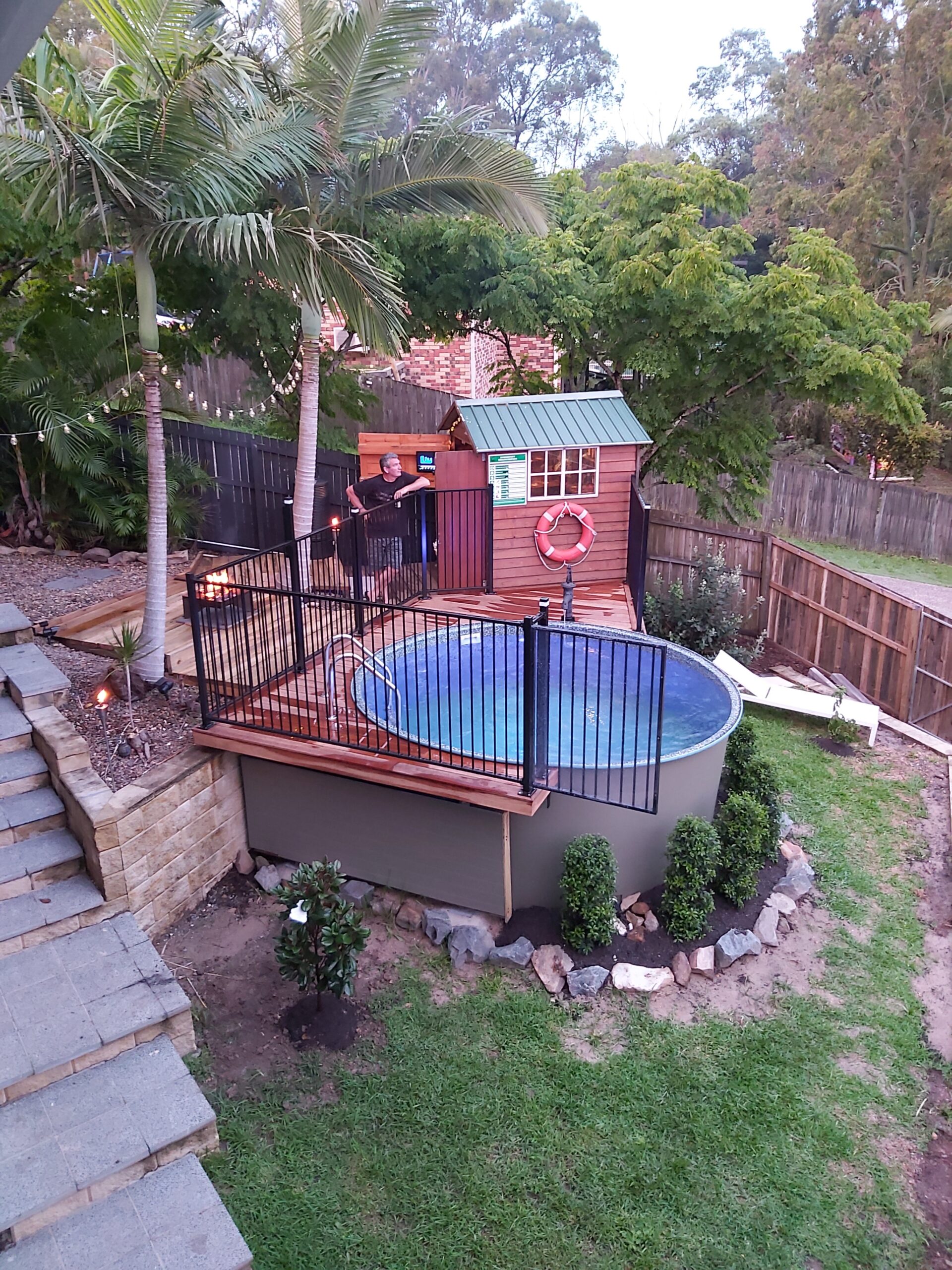 Pool Gallery - Polyworld